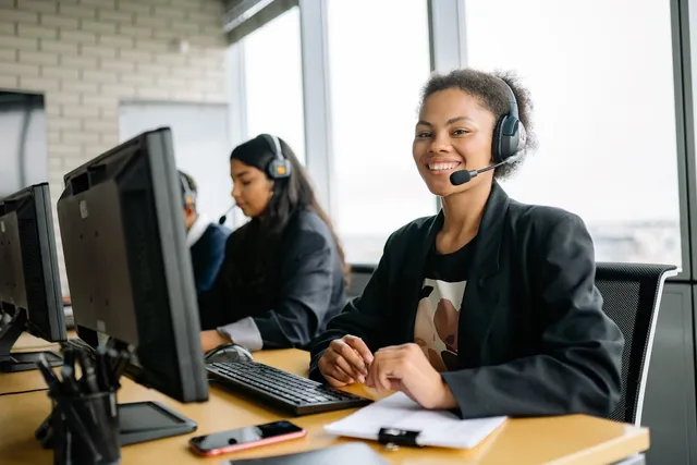 5 Tips to Better Call Center Monitoring Practices